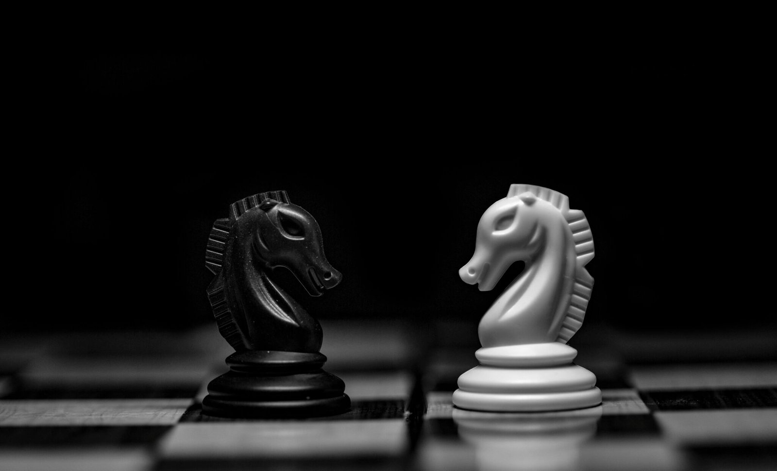 Queen and King checkmate | Queen and King Checkmate Strategy